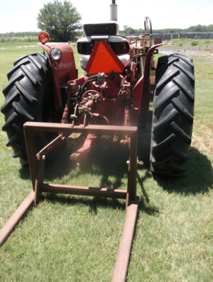 SOLD - 1968 International Harvester 444 Tractors with 42 HP | Tractor Zoom