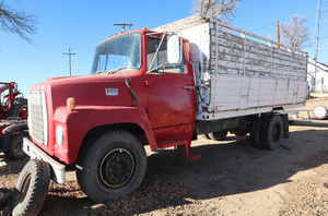 SOLD - 1970 Ford LN700 Other Equipment with --- mi | Tractor Zoom
