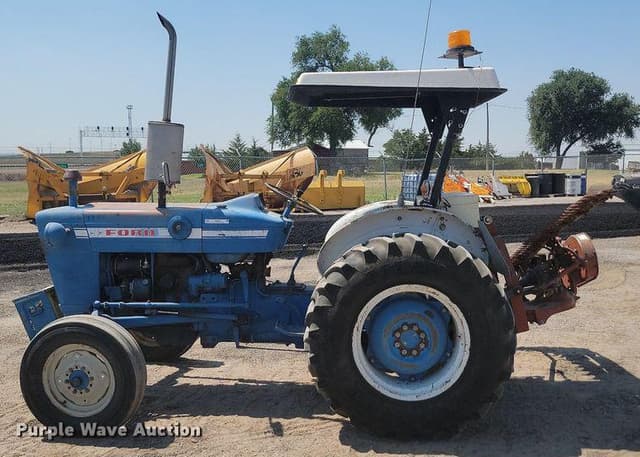 1971 Ford 2000 Lot No. OD9662 Tractors For Sale with 130 Hrs | Tractor Zoom