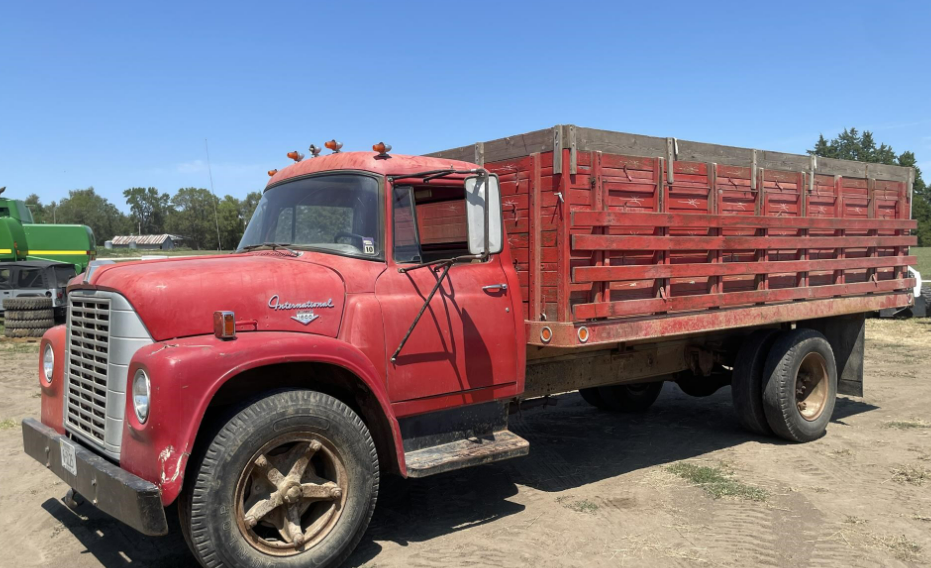 SOLD - 1971 International Loadstar 1600 Lot No. b94c0f37-1a52-11ed-8bec ...