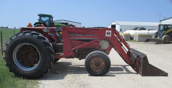 1972 International Harvester 574 Tractors 40 to 99 HP for Sale ...