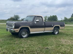 SOLD - 1974 Dodge Ram 300 Lot No. 1821663 Other Equipment with --- mi ...