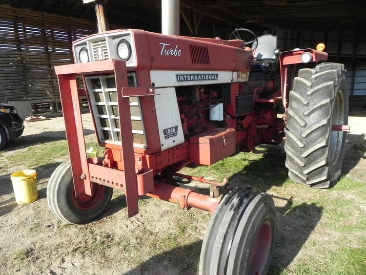 1974 International Harvester 1066 Tractors 100 to 174 HP for Sale ...