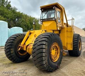 SOLD - 1974 Michigan 280 Lot No. DV5840 Construction with --- Hrs ...