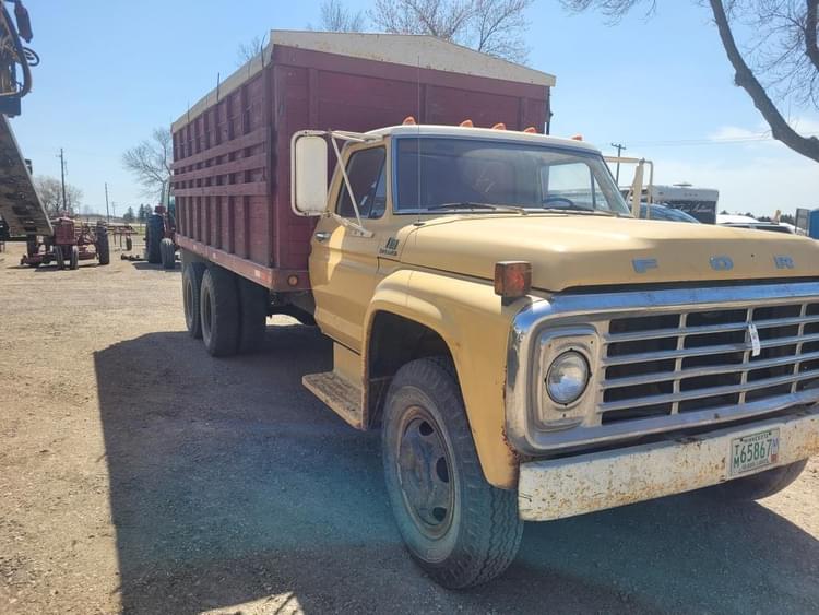 1975 Ford F-750 Other Equipment Trucks for Sale | Tractor Zoom