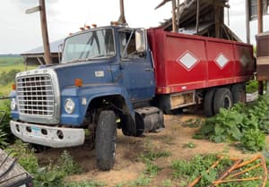SOLD - 1975 Ford 800 Other Equipment with 38,448 mi | Tractor Zoom
