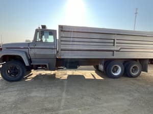 SOLD - 1975 Ford L-900 Lot No. 39942 Other Equipment with --- mi ...