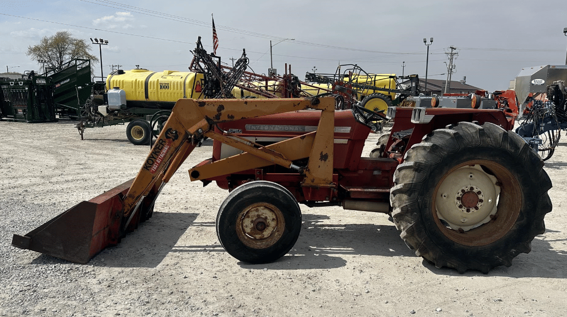 1975 International Harvester 574 Tractors 40 to 99 HP for Sale ...