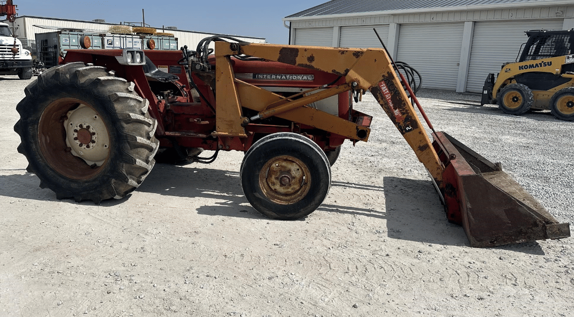 1975 International Harvester 574 Tractors 40 to 99 HP for Sale ...