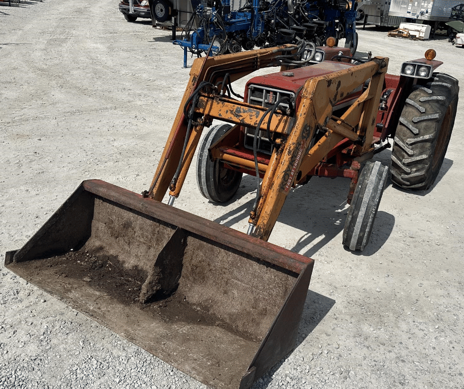 1975 International Harvester 574 Tractors 40 to 99 HP for Sale ...