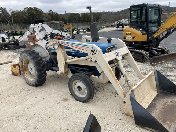 SOLD - 1976 Ford 2600 Tractors Less than 40 HP | Tractor Zoom