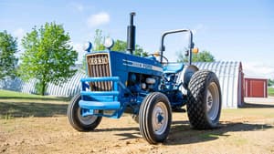 SOLD - 1976 Ford 2600 Tractors with 1,273 Hrs | Tractor Zoom