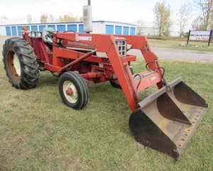 SOLD - 1976 IH 574 w/ Swartz Loader Tractors with 67 HP | Tractor Zoom