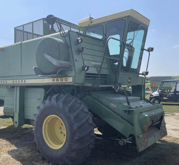 1976 John Deere 6600 Combines Other for Sale | Tractor Zoom