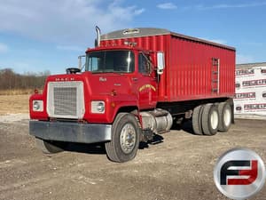 SOLD - 1976 MACK RS600L TANDEM AXLE DUMP TRUCK VIN: RS686LST31633 Other ...