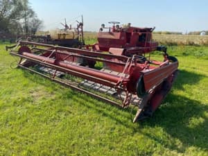 SOLD - 1976 Versatile 400 Lot No. 11 Hay and Forage with --- Hrs ...