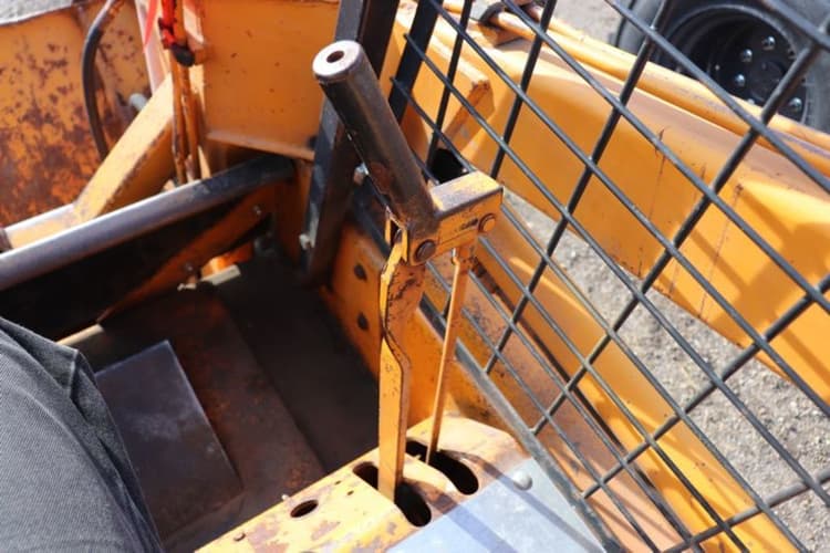 1977 Case 1830 Construction Skid Steers for Sale | Tractor Zoom