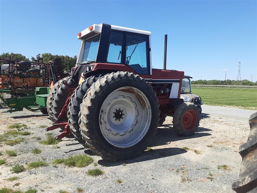 1977 International Harvester 1486 Tractors 100 to 174 HP for Sale ...