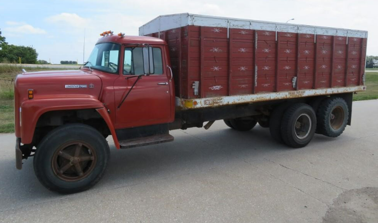 SOLD - 1978 International Loadstar 1700 Other Equipment with 48,326 mi ...