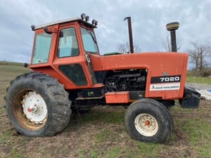 SOLD - 1979 Allis Chalmers 7020 Lot No. 15 Tractors with 1,714 Hrs ...