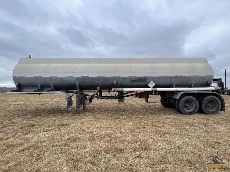 1979 Beall 00129 Other Equipment Liquid Tanks for Sale | Tractor Zoom