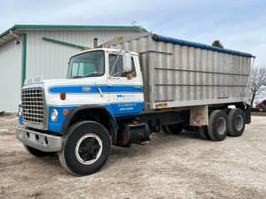 SOLD - 1979 Ford 8000 tandem grain truck Other Equipment with 186,949 mi | Tractor Zoom