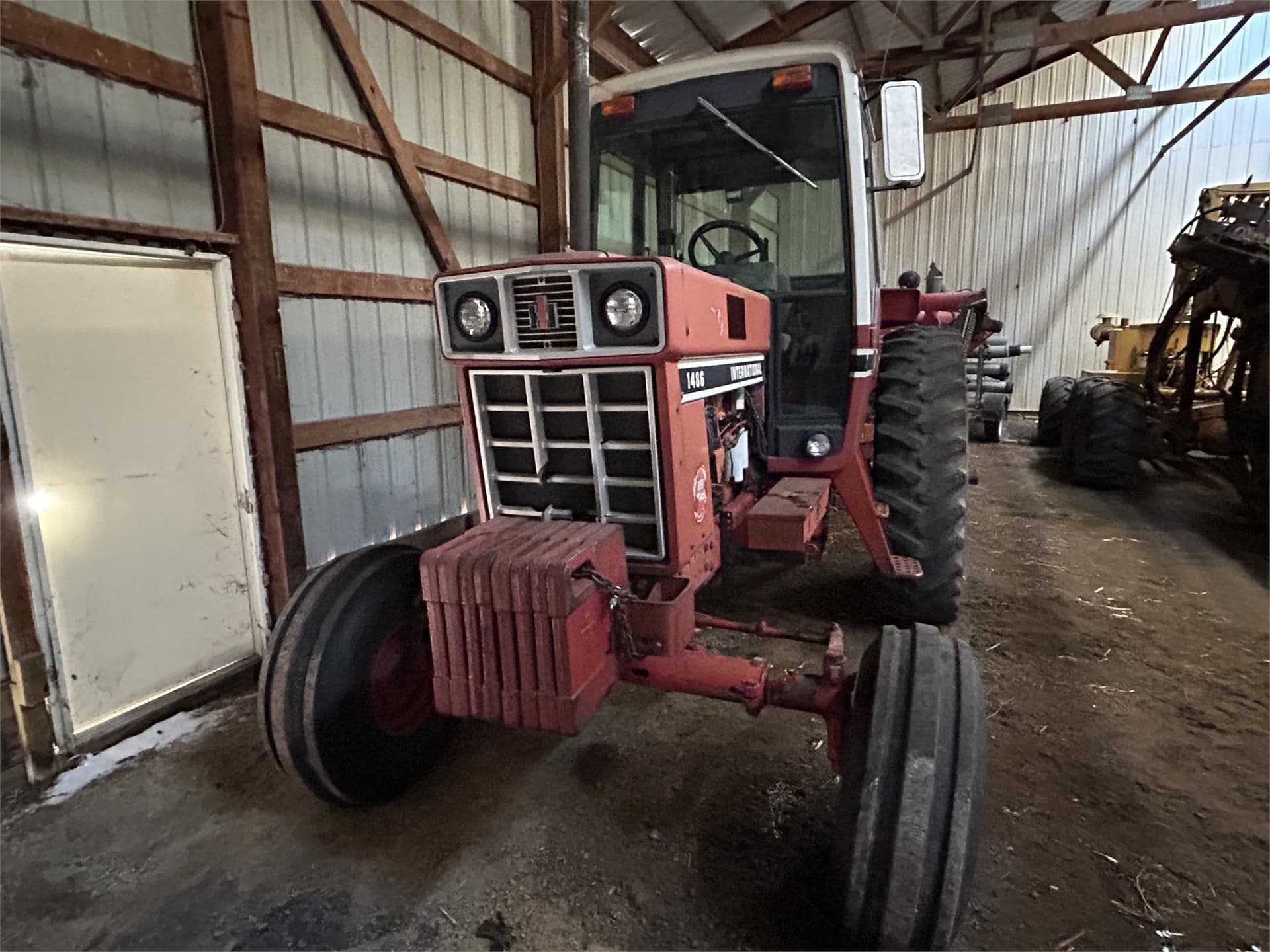 Tractor Zoom - 1979 International Harvester 1486