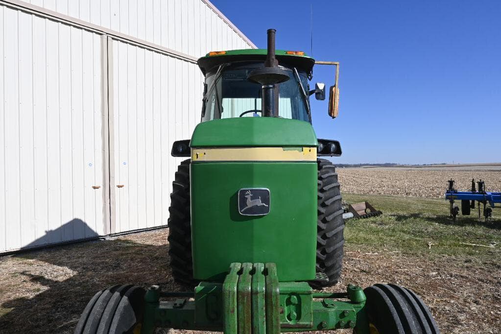 1979 John Deere 4240 Tractors 100 to 174 HP for Sale | Tractor Zoom