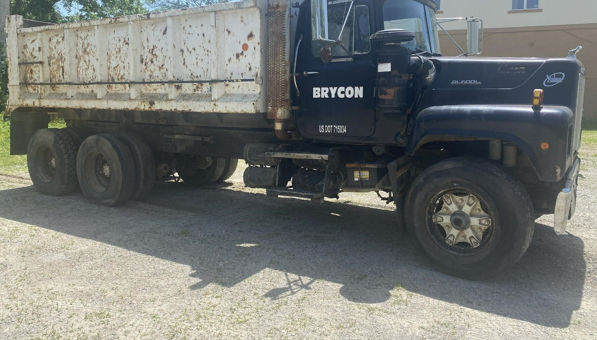 SOLD - 1979 Mack RL600L Lot No. 8fdb3311-128c-11ed-9544-0246304ce823 ...