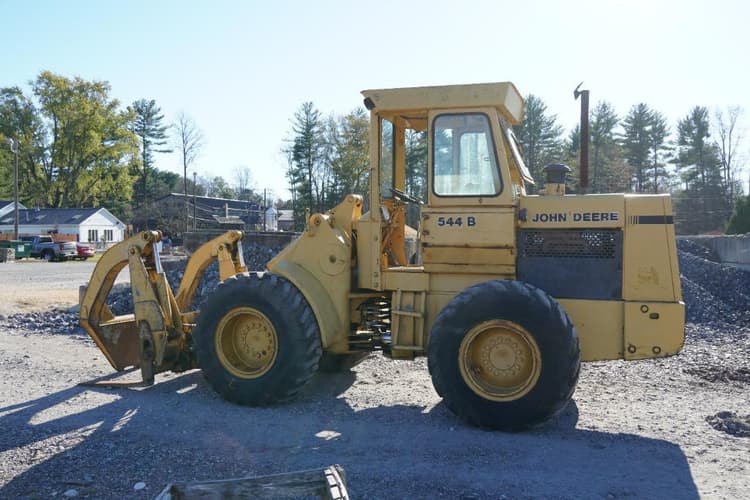 SOLD - 1980 John Deere 544B Construction Wheel Loaders | Tractor Zoom