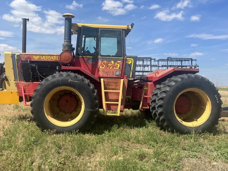1980 Versatile 895 Tractors 300 to 424 HP for Sale | Tractor Zoom