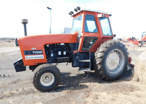 SOLD - 1981 Allis Chalmers 7010 Tractors with 6,607 Hrs | Tractor Zoom