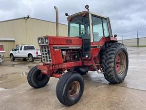 1981 International Harvester 1486 Lot No. 232 Tractors For Sale with 13,104 Hrs | Tractor Zoom