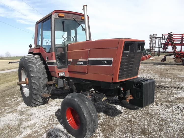 1981 International 5288 Tractors 175 to 299 HP for Sale | Tractor Zoom