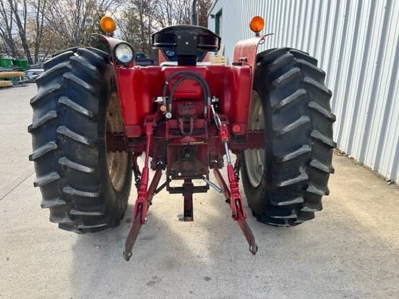 1981 International 584 Tractors Unknown Horsepower for Sale | Tractor Zoom