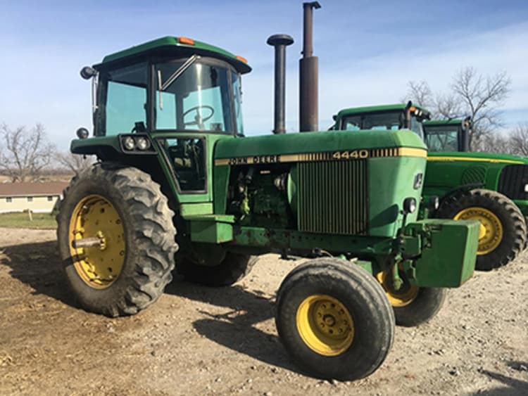 1981 John Deere 4440 Tractors 100 to 174 HP for Sale | Tractor Zoom