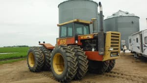 SOLD - 1981 Versatile 875 Lot No. 2613 Tractors with 2,417 Hrs ...