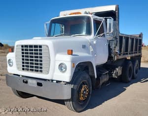 SOLD - 1982 Ford LT8000 Lot No. JG9738 Other Equipment with 47,846 mi ...