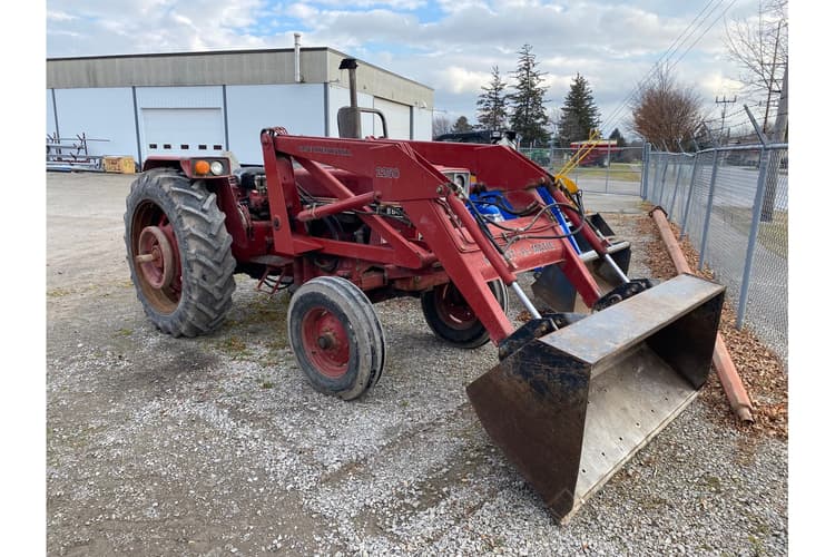 1982 International Harvester 884 Tractors 40 to 99 HP for Sale ...