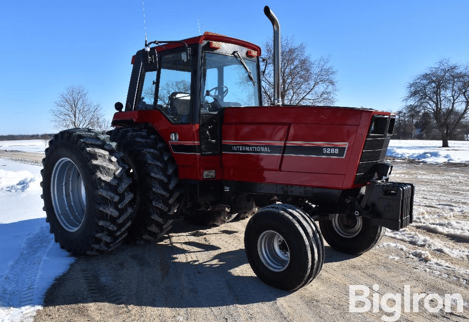 1982 International Harvester 5288 Tractors 175 to 299 HP for Sale ...