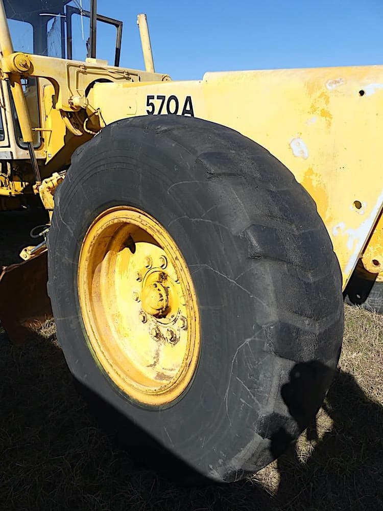 1982 John Deere 570A Construction Motor Graders for Sale | Tractor Zoom