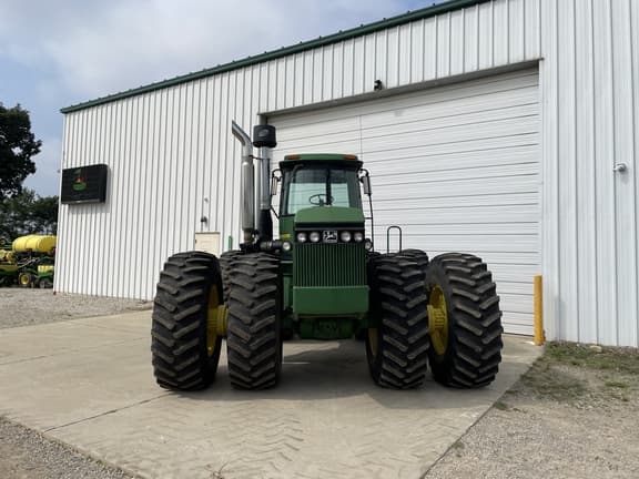 1982 John Deere 8650 Tractors 175 to 299 HP for Sale | Tractor Zoom