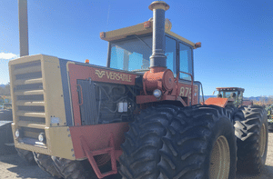 SOLD - 1982 Versatile 875 Tractors with 8,862 Hrs | Tractor Zoom