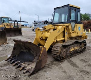 SOLD - 1983 Caterpillar 943 track loader Construction with 5,200 Hrs ...