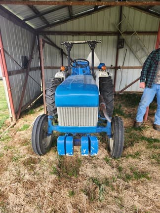 Tractor Zoom - 1983 Ford 1710