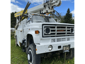 SOLD - 1983 GMC 7000 4X4 auger truck Other Equipment with 18,066 mi | Tractor Zoom