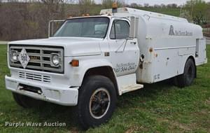 1983 GMC 7000 Lot No. EQ6983 Other Equipment For Sale with 7,362 mi | Tractor Zoom
