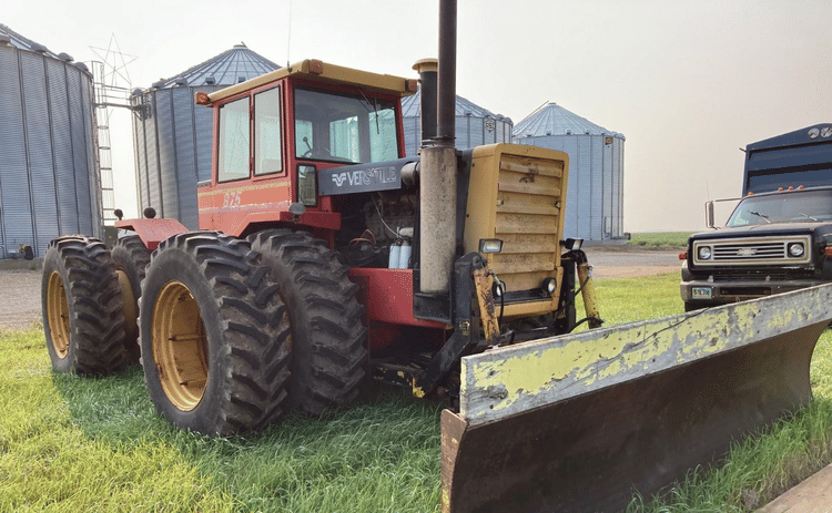 1983 Versatile 875 Tractors 175 to 299 HP for Sale | Tractor Zoom