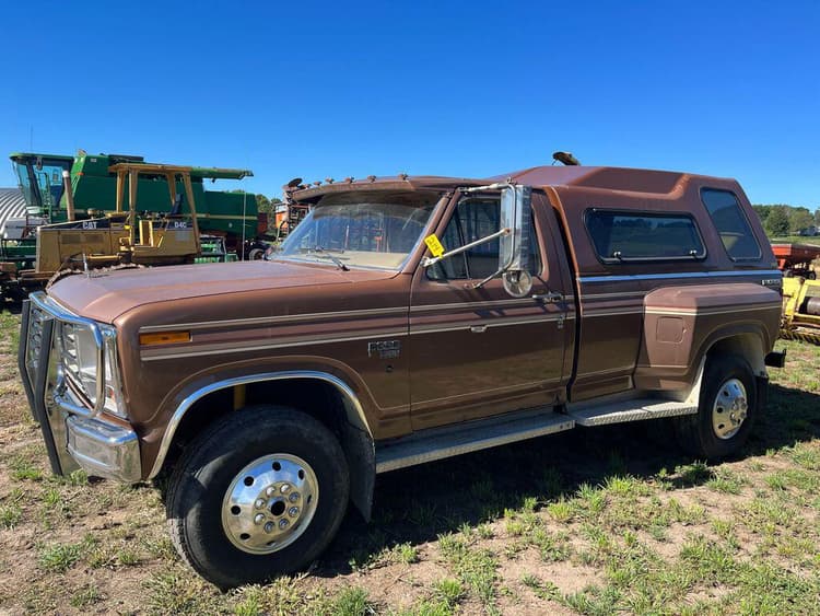 1984 Ford F-350 Other Equipment Vehicles for Sale | Tractor Zoom