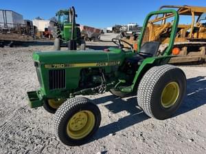 SOLD - 1984 John Deere 750 Tractors with 2,528 Hrs | Tractor Zoom